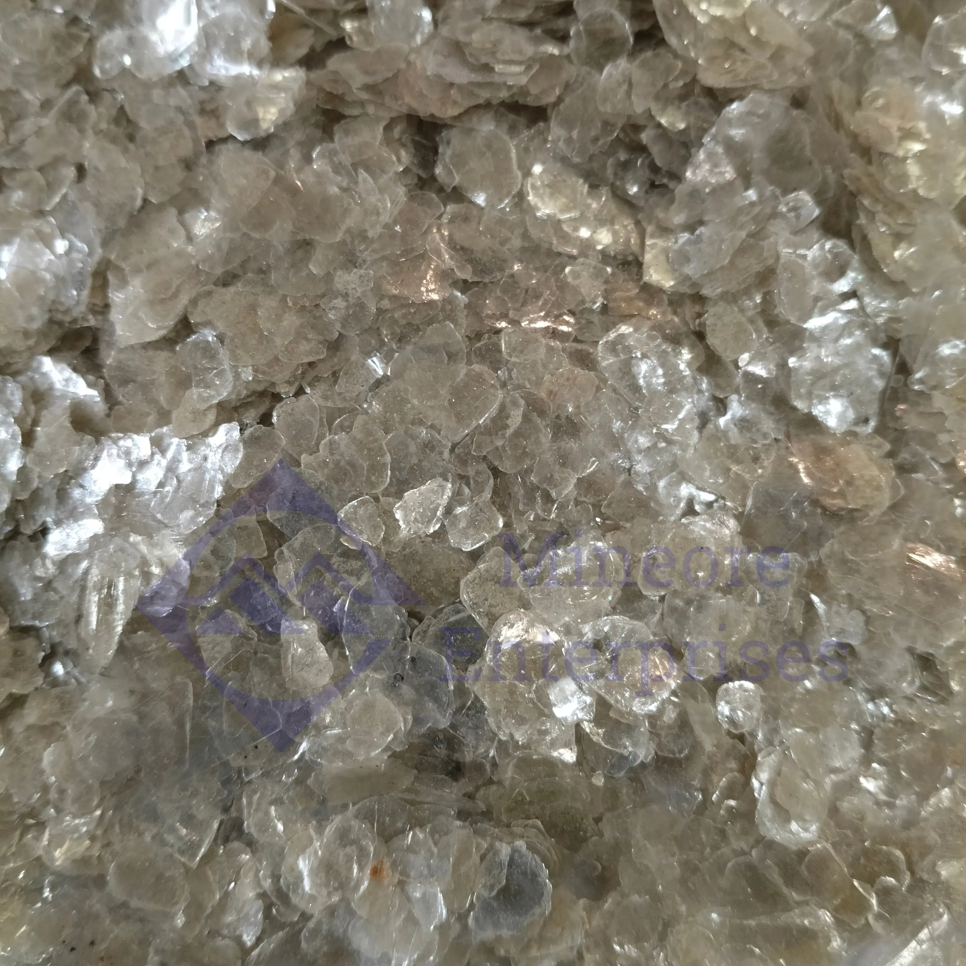 Mica Flakes Manufacturer and Global Supplier - Mineore Enterprises